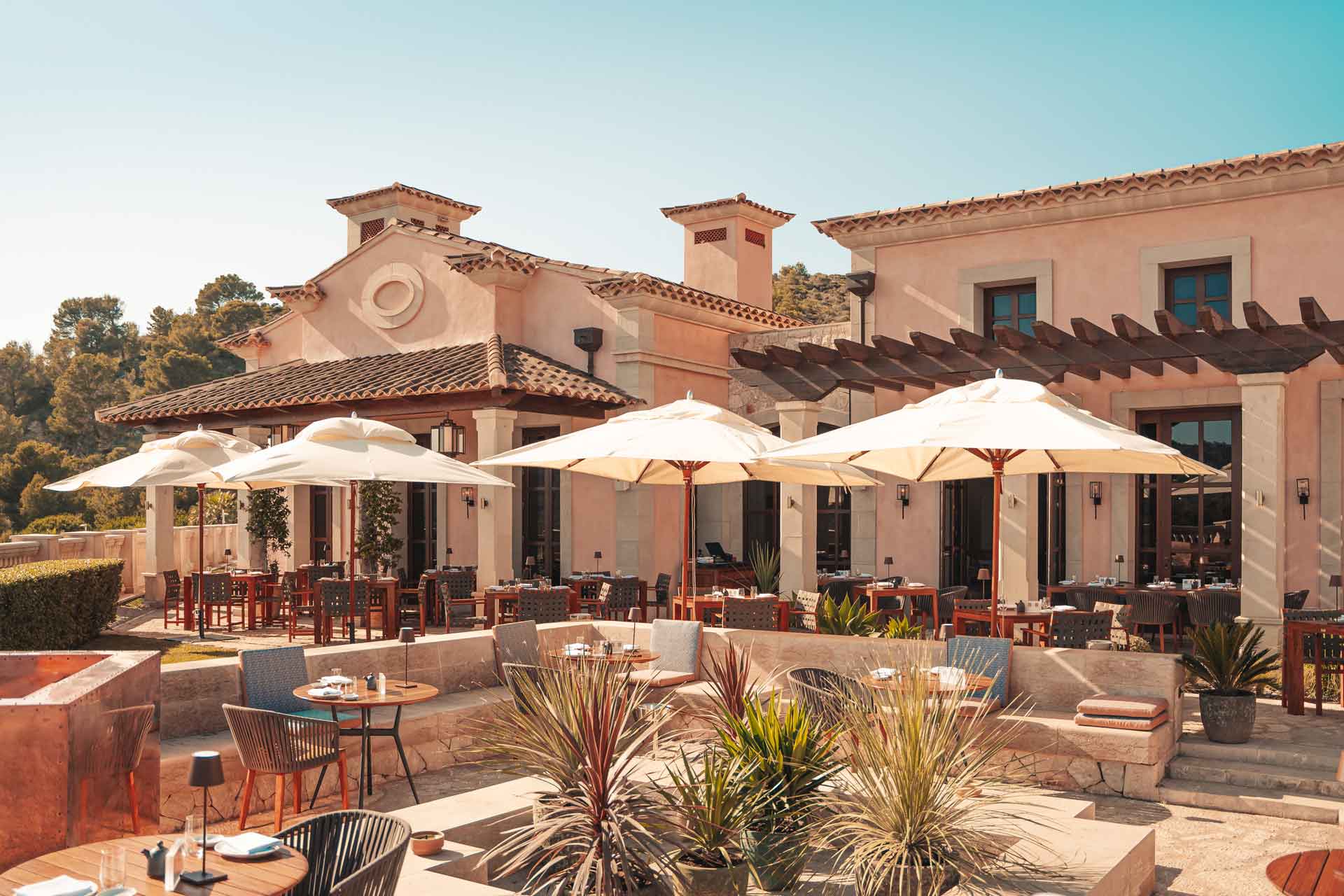 Japanese restaurant Roka launches first pop-up at Cap Vermell Grand ...