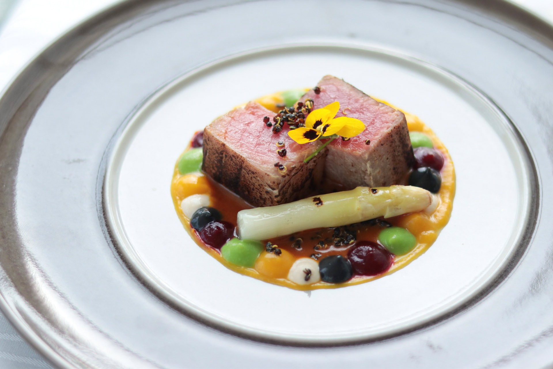 The St Regis Maldives Vommuli Resort launching seafood pop-up - Supper ...