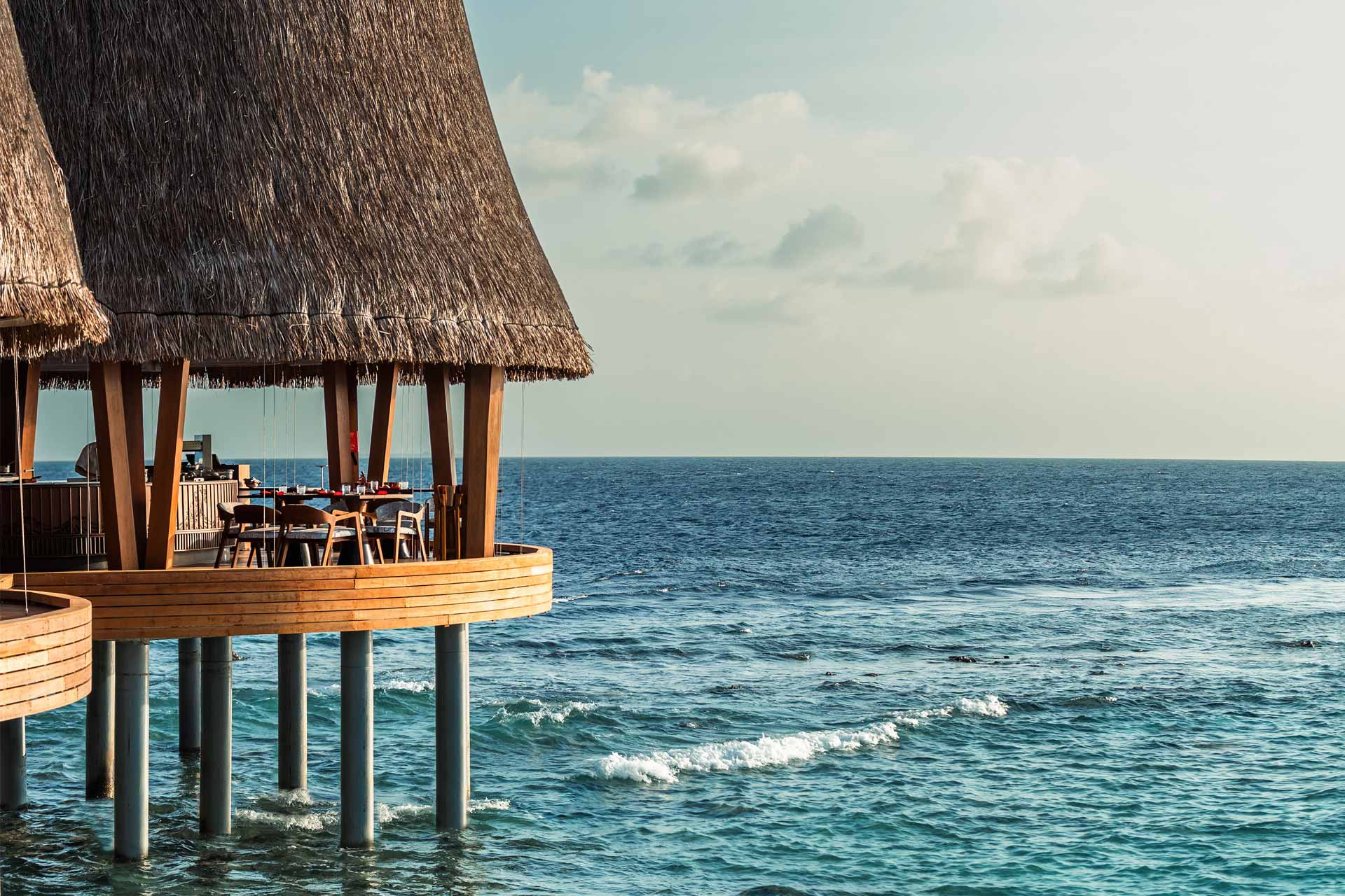 Anantara Kihavah Maldives reopens overwater Teppanyaki restaurant ...