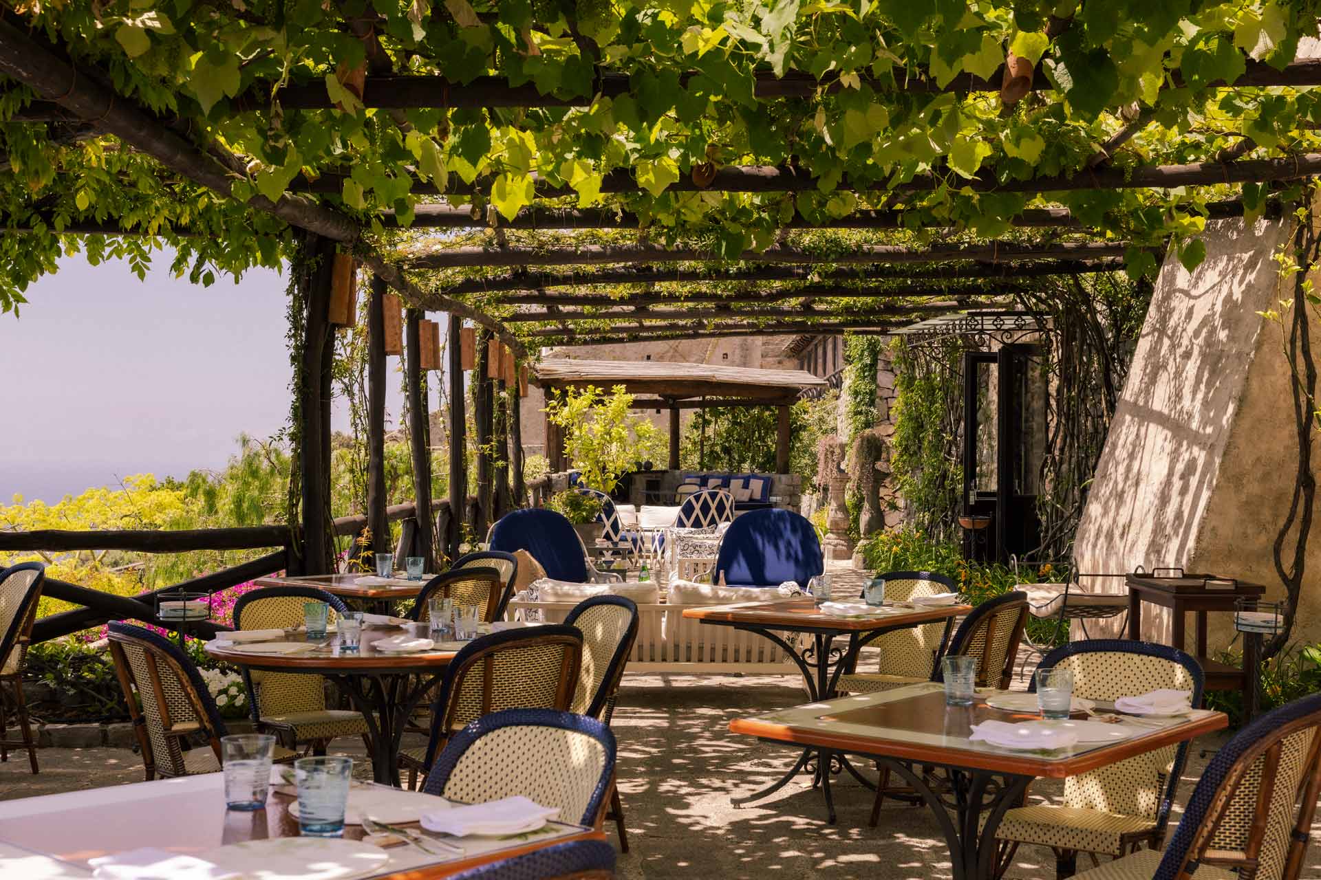 Monastero Santa Rosa launches new menus at Michelin-starred Il ...